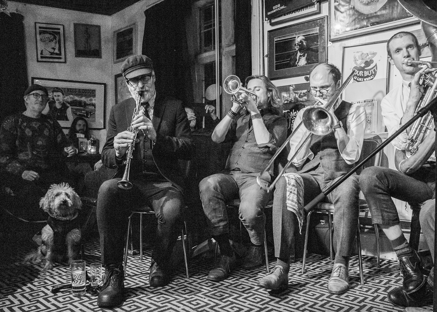 Gig Photography: Tenament Jazz Band: The Prince Albert: Stroud ...